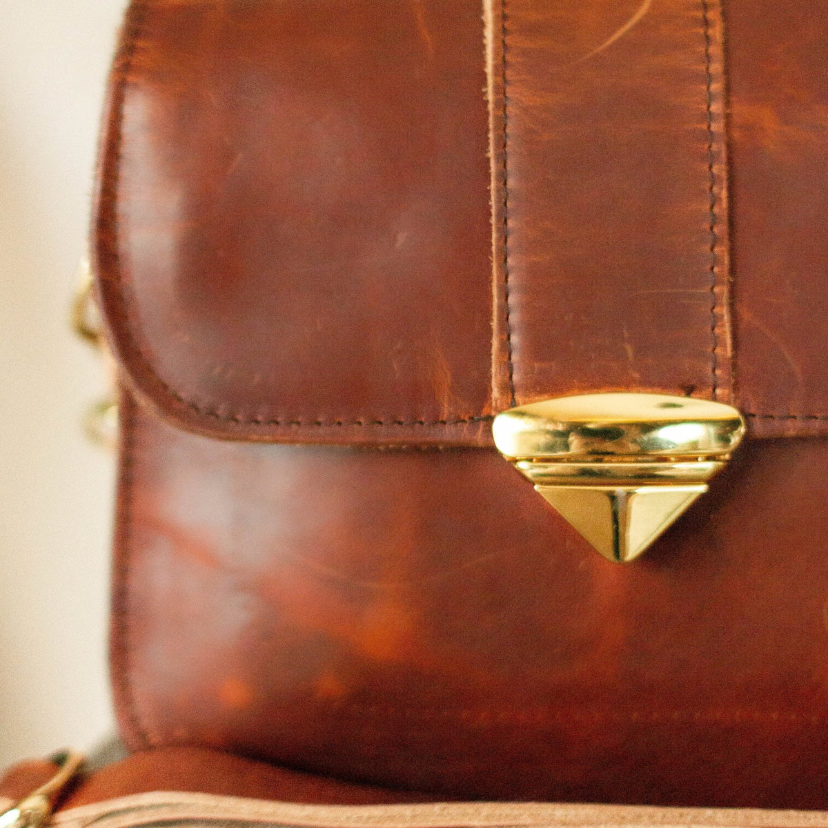 The Adelaide: Designer Leather Handbag - Sassy Sparrow