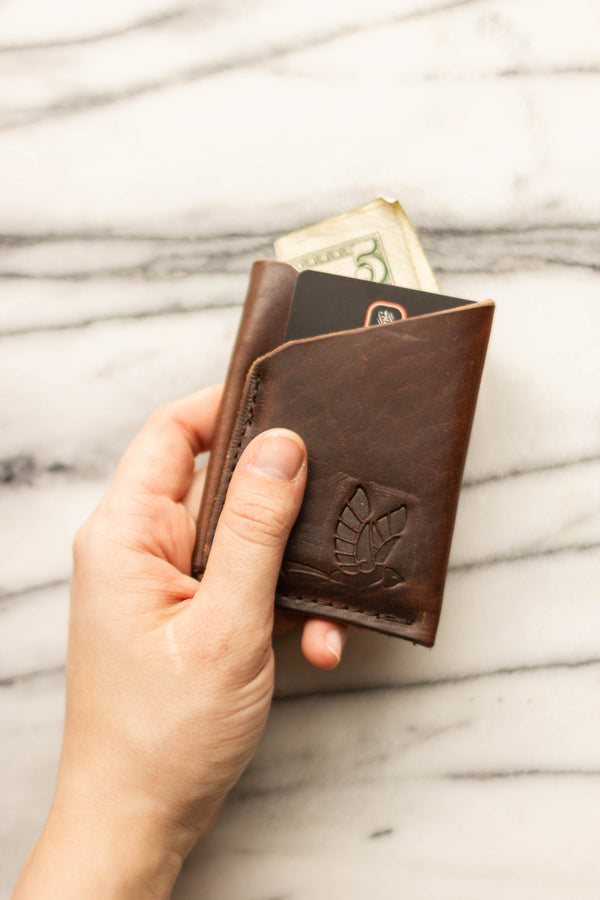 Finn // Slim Wallet - Sassy Sparrow